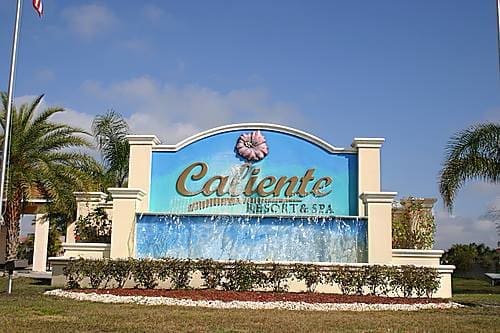 Caliente Club and Resort Tampa - Vice Vibe